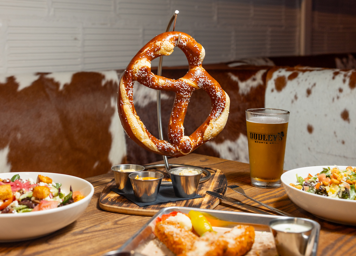 Dallas–Fort Worth Sports Bars You Need to Visit for Big Screens, Cold ...