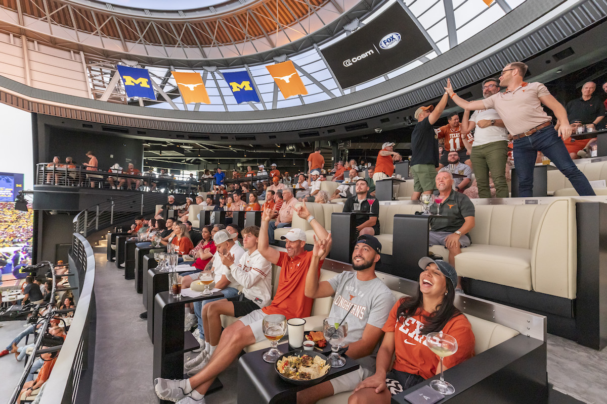 Dallas–Fort Worth Sports Bars You Need to Visit for Big Screens, Cold ...