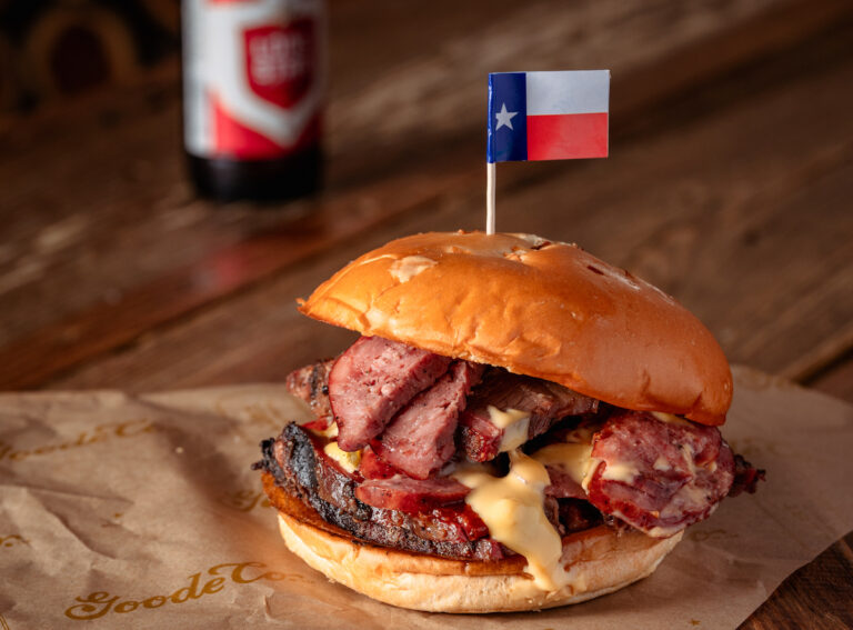 The Iconic Foods of Texas Showcased at the Houston Rodeo, and Where to ...